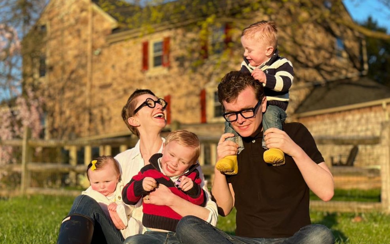 Malcolm und Simone Collins: „Je weniger Geld eine Person hat, desto ...